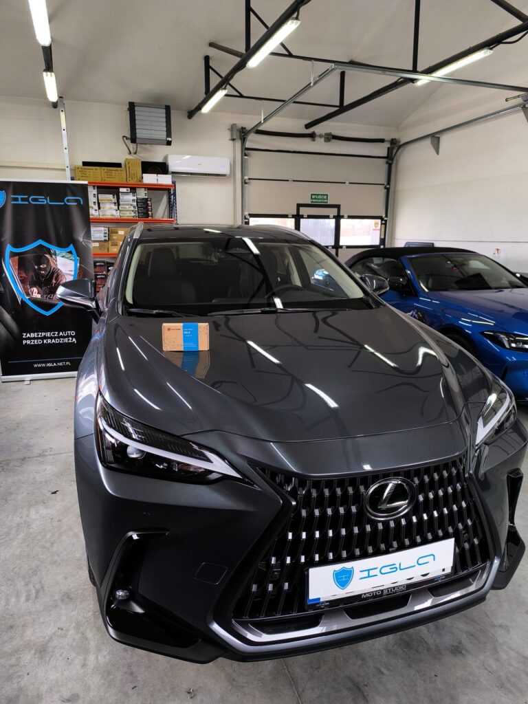 Lexus NX 350 - IGLA 200 - Creativ